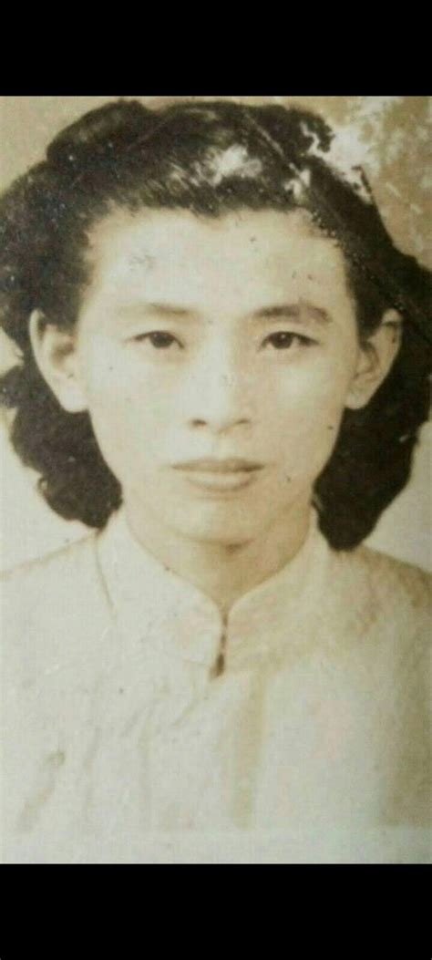 心海事業有限公司 🔆藍眼淚沁涼活膚噴霧 歡迎批發團購🔆 產地：台灣 容量：150ml 保存期限：3年 Nt400 賣場連結🔗 Shopee Tw Qq5599aa