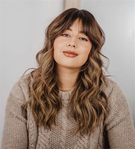 20 Video Guides On How To Style Curtain Bangs In 2025 Hair Adviser