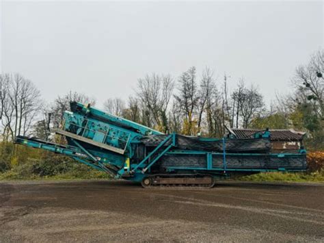 Powerscreen Chieftain 1700 Vibrating Screen For Sale France Jâlons Yg43324