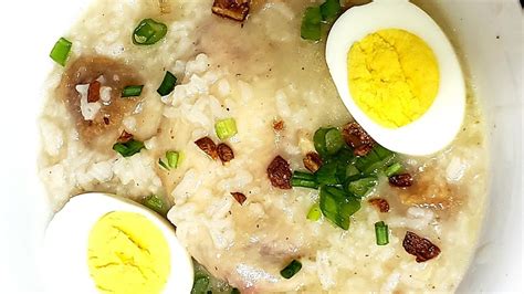 Lugaw Na May Manok At Pork Chicharon Masarap Pang Almusal At Madaling