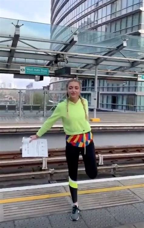 London Marathon Celeb Cheats Jade Goodys Boozy Training And Katie