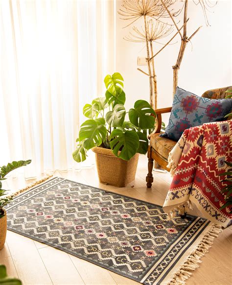 Bluetabla • ბლუტაბლა