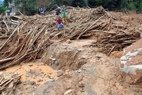 MASA TANGGAP DARURAT BENCANA ANTARA Foto
