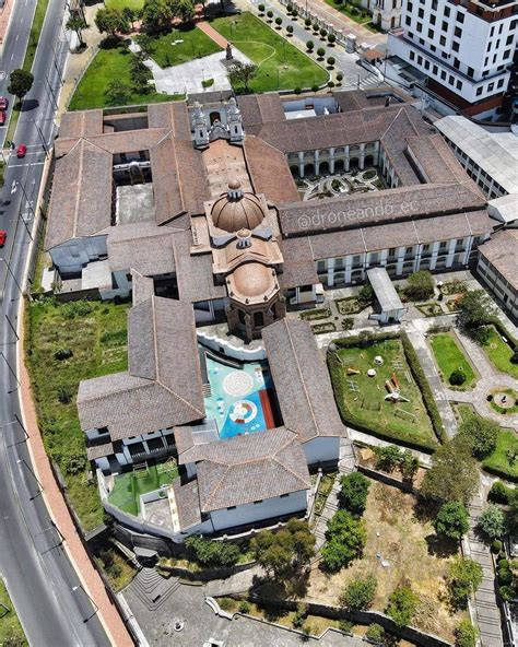 Colegio San Juan Bautista Colegio San Juan Bautista