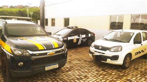 Carro Roubado Em Sp é Recuperado Pela Prf Na Br 101 Em Laje — Polícia