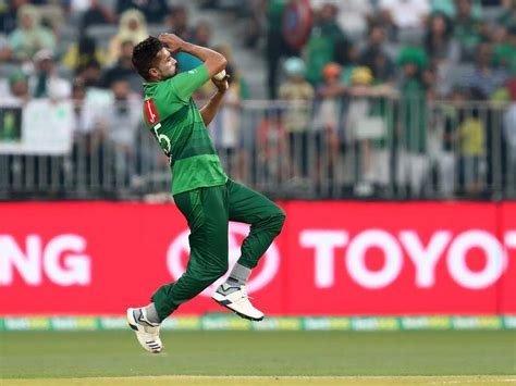 Amir Comeback On Hold After Pakistan Nz T20 Abandoned The Canberra