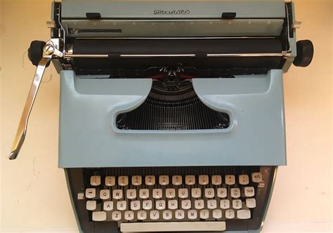 Philly Typewriter Opens Typewriter Store In South Philadelphia