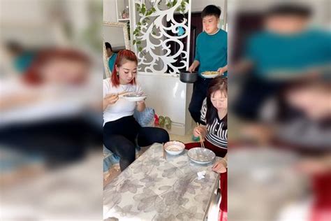 家里就剩这点粮食了我太难了