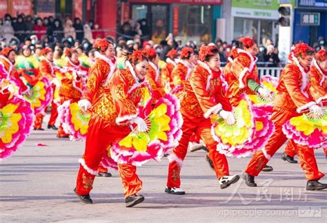 新疆昌吉：社火闹新春 人民图片网