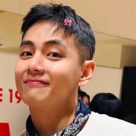 Bts Community Posts 태형아 볼을 찌그러뜨리고 싶어요🍞💗