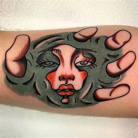 🤷🏻 On Instagram Traditional Custom Tattoo🔥🔥 Oldschooltattoo