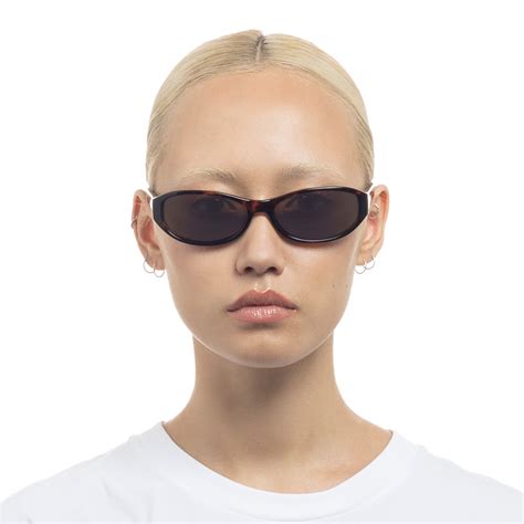 Dont Cha Tort Uni Sex Oval Sunglasses Le Specs