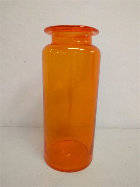 Sold Price Mid Century Modern Orange Glass Vase October 1 0119 600
