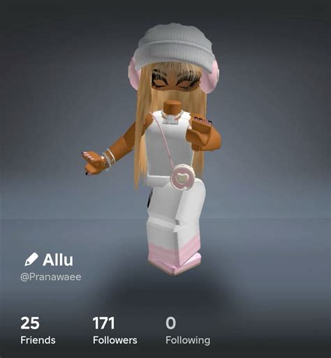 Pin By Sequoia Lane On Circus Party Black Hair Roblox Circus Party Black Hair