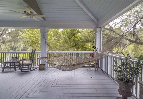 How To Hang Hammock From Porch Ceiling At Isabel Lacey Blog