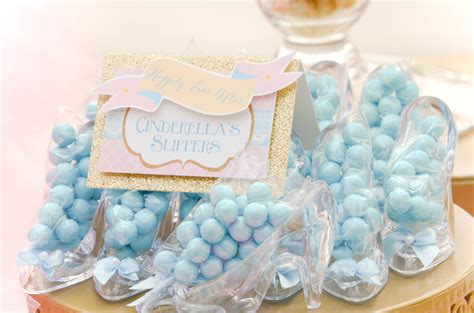 Cinderella Bridal Shower Decorations