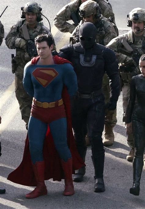 Pin By Autism Blerd On Random Superman Art Superman X Batman