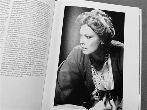 Kafija Un Cigaretes Astrīda