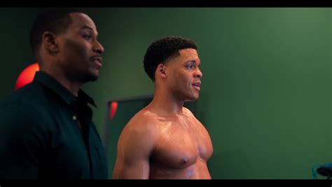 Auscaps Deric Augustine Shirtless In Swagger 1 03 Mano A Mano