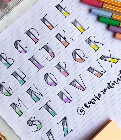 abecedario a color Lettering tutorial Ideias de caligrafia Inscrição
