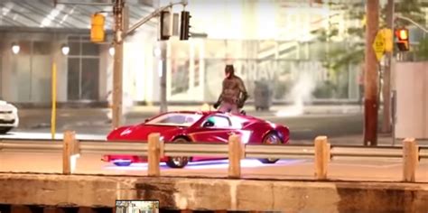 Leaked Photos Of Suicide Squads Car Chase The Mary Sue