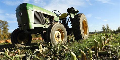 John Deere 3025e Specs Reviews Price Lift Capacity Weight Dimensions