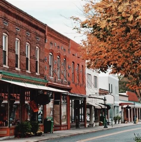 16 Cutest Small Towns In America Artofit