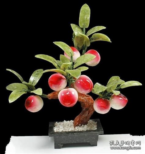 图玉石仙桃 玉石寿桃子树 玉器盘景 家居玄关饰品 仙桃蟠桃树 玉雕 挂果8个桃子 精品装饰 摆件 拍品信息 网上拍卖 拍卖图片 拍卖网 拍卖网站
