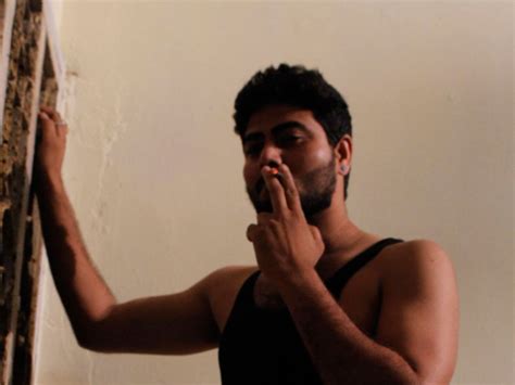 Rangeela Hq Movie Wallpapers Rangeela Hd Movie Wallpapers 46034 Oneindia Wallpapers