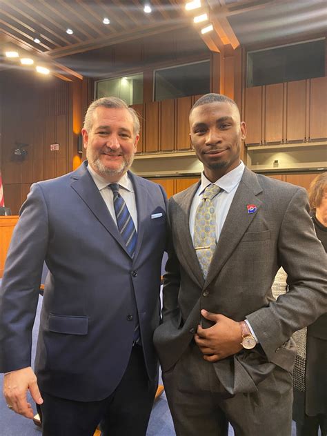 Calebs Baylor Roommate Profile Roomsurf