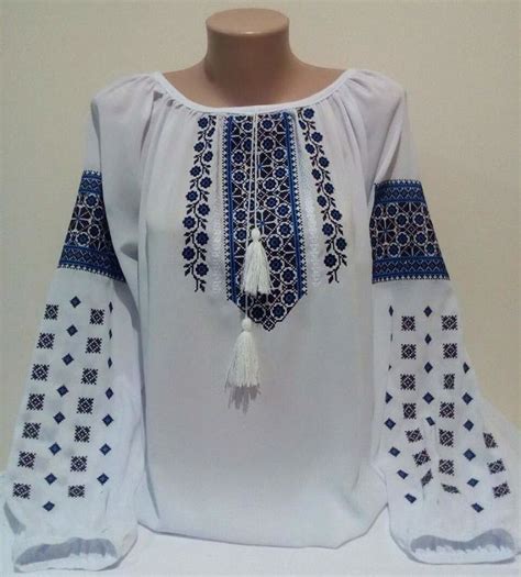 Женская вышиванка Синие грезы Embroidered Clothes Embroidered