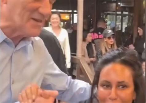 לא נגמר בטוב מאיה דמאיו פגשה את השר בני גנץ Tmi