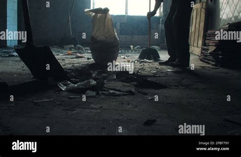 Garbage Room Stock Videos And Footage Hd And 4k Video Clips Alamy