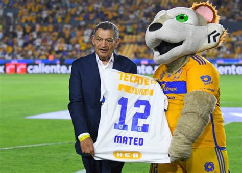 Mateo Bravo Delicado De Salud