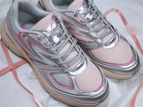 여성 운동화 휠라 인터런 핑크 블러썸 인기 품절템 리뷰 사이즈 네이버 블로그