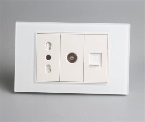Italy Glass Panel Wall Socket With Tv Computer Socket And Usb Socket