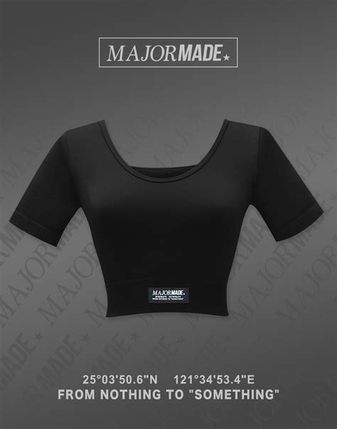 超彈力u型時髦短袖上衣 Major Made