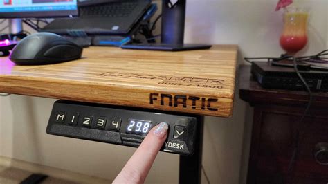 Fnatic X Chopvalue Revive Pro Gaming Desk Review Pc Gamer