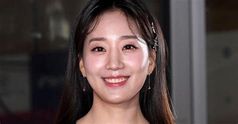 포토 박신영 아나운서 청룡영화상 빛내는 미모