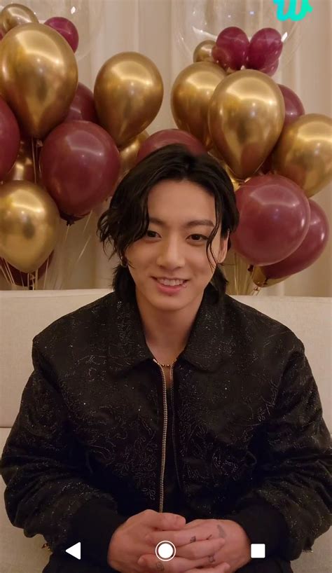 Bts Community Posts ぐぅちゃん😒 私は蛇年生まれのしつこい人間です😅 聞いて無い 待つのも慣れてます ️ 次逢える