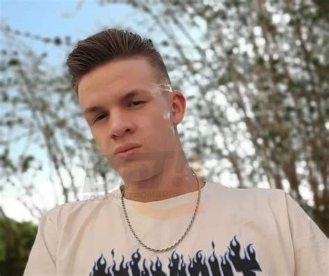 Morre jovem vitima de colisão entre moto e caminhão em PG BNT