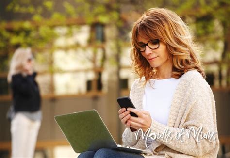 Make Sure Youre Keeping Your Facebook Messages Private Mouths Of Mums