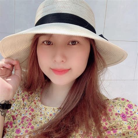 Út Hà Store Út Hà Store Added A New Photo