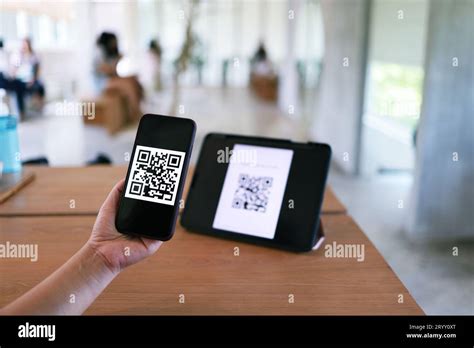 Qr Code Payment Woman Scanning Qr Code Online Shopping Cashless