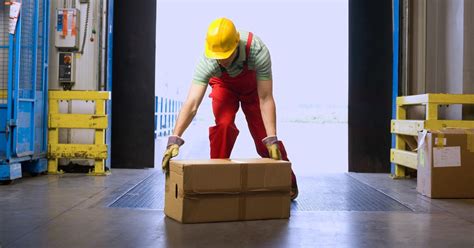 Lifting Techniques For Warehouse Safety Action Resource Management