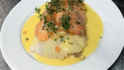 Strasbourg La Choucroute Aux Trois Poissons De La Maison Kammerzell