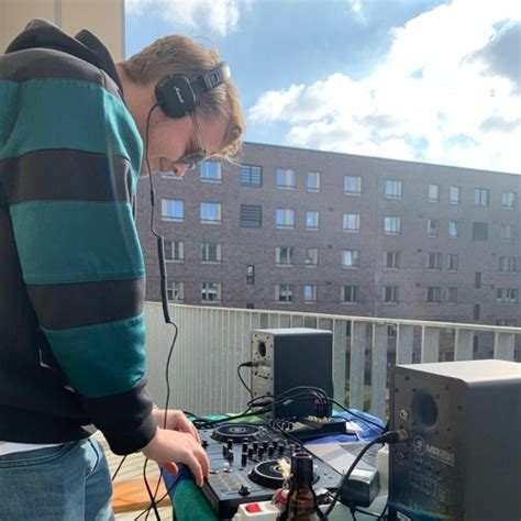 Stream Alexander Staudinger Music Listen To Songs Albums Playlists For Free On Soundcloud