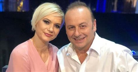 Paratë E Dhurura Nga Shqiptarët I Mundësuan Operacionin Qeveria