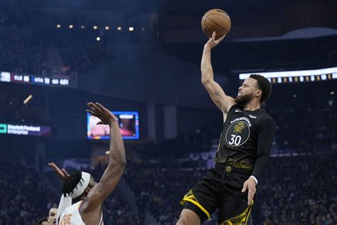 Stephen Curry Shooting Wallpaper