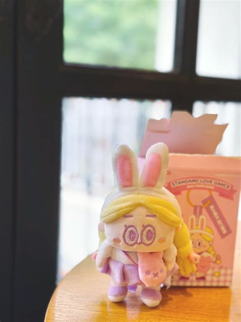 스탠다드러브댄스 랜덤키링 콜리colley